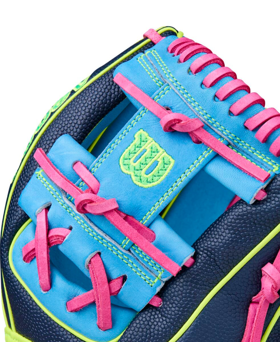 2025 Wilson Winter Edition A2000 1786SS 11.5” Infield Baseball Glove ...